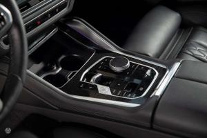 BMW X6 2026 Kauņa, ar dzinēja tilpumu 3.00 L un nobraukumu 18 tūkst. km par 93771 €, foto 21 vietnē AUTOMOTO.COM.LV