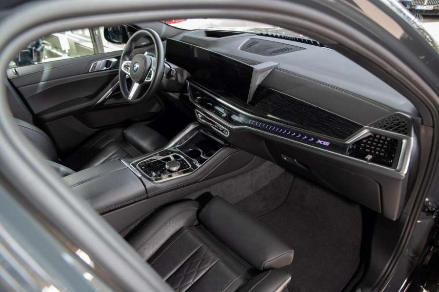 BMW X6 2026 Kauņa, ar dzinēja tilpumu 3.00 L un nobraukumu 18 tūkst. km par 93771 €, foto 22 vietnē AUTOMOTO.COM.LV