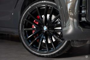 BMW X6 2026 Kauņa, ar dzinēja tilpumu 3.00 L un nobraukumu 18 tūkst. km par 93771 €, foto 26 vietnē AUTOMOTO.COM.LV