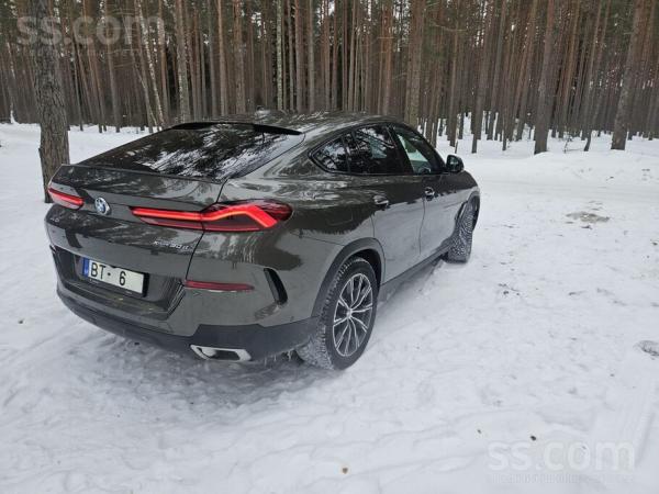 Zaļš BMW X6 2021 Rīga, ar dzinēja tilpumu 3.00 L un nobraukumu 69 tūkst. km par 54950 €, foto 4 vietnē AUTOMOTO.COM.LV