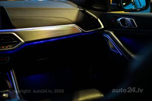 Zaļš BMW X6 2021 Tallina, ar dzinēja tilpumu 3.00 L un nobraukumu 144 tūkst. km par 59900 €, foto 23 vietnē AUTOMOTO.COM.LV