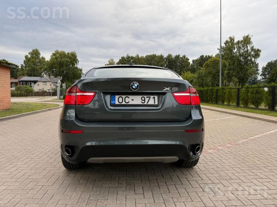 Green BMW X6 2009 in Valmiera, with an engine capacity of 3.00 L and mileage of 303 thousand km for 9990 €, photo 5 on AUTOMOTO.COM.LV
