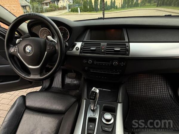 Zaļš BMW X6 2009 Valmiera, ar dzinēja tilpumu 3.00 L un nobraukumu 303 tūkst. km par 9990 €, foto 6 vietnē AUTOMOTO.COM.LV