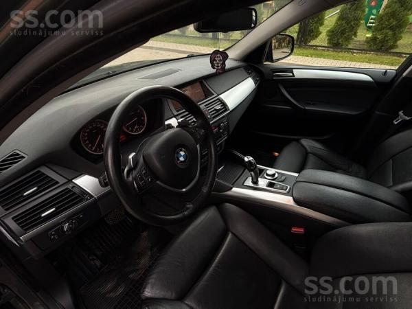 Zaļš BMW X6 2009 Valmiera, ar dzinēja tilpumu 3.00 L un nobraukumu 303 tūkst. km par 9990 €, foto 7 vietnē AUTOMOTO.COM.LV