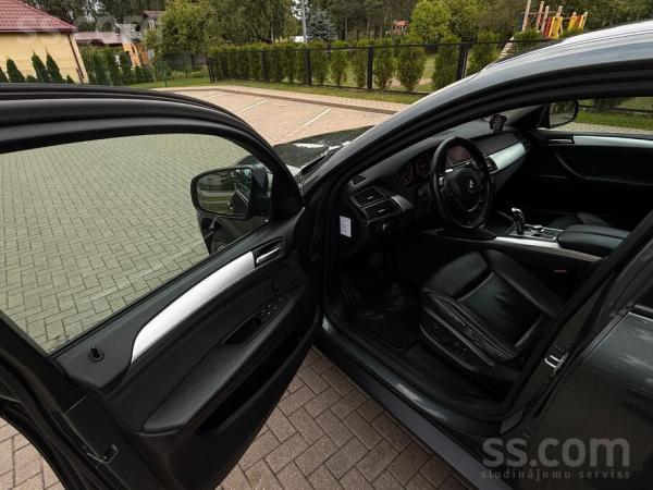Zaļš BMW X6 2009 Valmiera, ar dzinēja tilpumu 3.00 L un nobraukumu 303 tūkst. km par 9990 €, foto 9 vietnē AUTOMOTO.COM.LV
