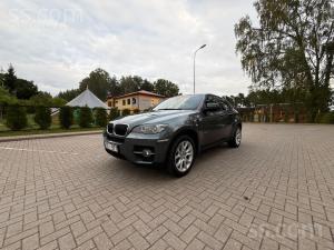 Green BMW X6 2009 in Valmiera, with an engine capacity of 3.00 L and mileage of 303 thousand km for 9990 €, photo 19 on AUTOMOTO.COM.LV