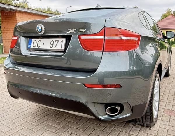 Zaļš BMW X6 2009 Valmiera, ar dzinēja tilpumu 3.00 L un nobraukumu 303 tūkst. km par 9990 €, foto 4 vietnē AUTOMOTO.COM.LV