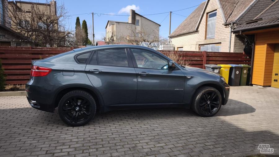 Zaļš BMW X6 2011 Kretinga, ar dzinēja tilpumu 3.00 L un nobraukumu 285 tūkst. km par 12400 €, foto 5 vietnē AUTOMOTO.COM.LV