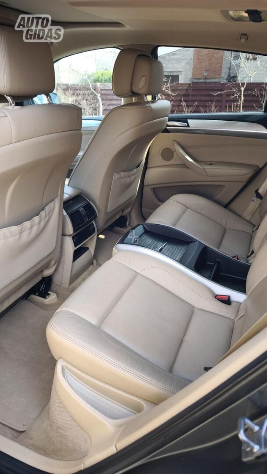 Zaļš BMW X6 2011 Kretinga, ar dzinēja tilpumu 3.00 L un nobraukumu 285 tūkst. km par 12400 €, foto 12 vietnē AUTOMOTO.COM.LV