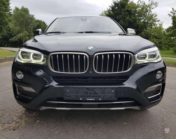 Zaļš BMW X6 2014 Šauļi, ar dzinēja tilpumu 2.99 L un nobraukumu 300 tūkst. km par 17200 €, foto 2 vietnē AUTOMOTO.COM.LV