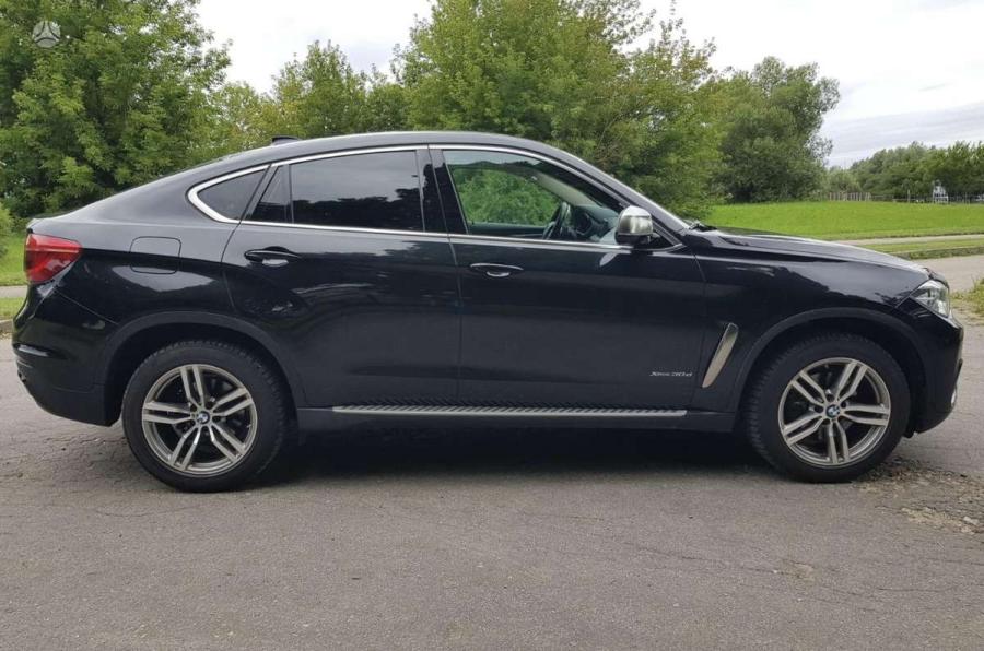 Zaļš BMW X6 2014 Šauļi, ar dzinēja tilpumu 2.99 L un nobraukumu 300 tūkst. km par 17200 €, foto 6 vietnē AUTOMOTO.COM.LV