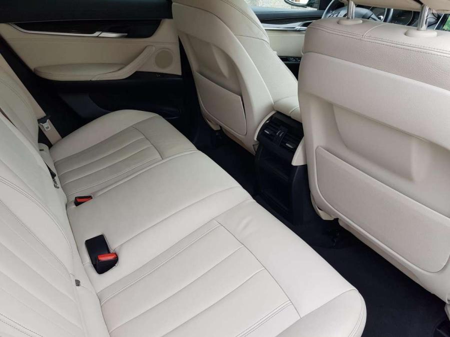 Zaļš BMW X6 2014 Šauļi, ar dzinēja tilpumu 2.99 L un nobraukumu 300 tūkst. km par 17200 €, foto 14 vietnē AUTOMOTO.COM.LV