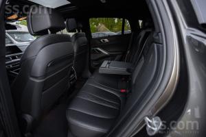 Zaļš BMW X6 2020 Jelgava, ar dzinēja tilpumu 4.40 L un nobraukumu 138 tūkst. km par 62000 €, foto 32 vietnē AUTOMOTO.COM.LV