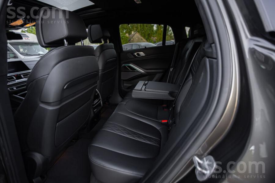 Zaļš BMW X6 2020 Jelgava, ar dzinēja tilpumu 4.40 L un nobraukumu 138 tūkst. km par 62000 €, foto 32 vietnē AUTOMOTO.COM.LV