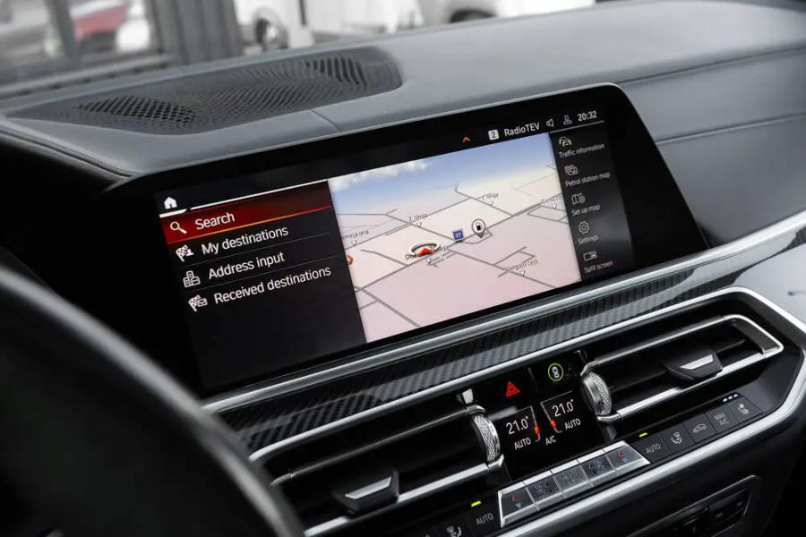 Zaļš BMW X6 2020 Jelgava, ar dzinēja tilpumu 4.40 L un nobraukumu 138 tūkst. km par 62000 €, foto 26 vietnē AUTOMOTO.COM.LV
