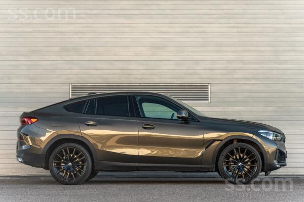 Green BMW X6 2021 in Riga, with an engine capacity of 3.00 L and mileage of 69 thousand km for 51500 €, photo 2 on AUTOMOTO.COM.LV