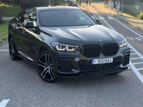 Green BMW X6 2021 in Vilnius, with an engine capacity of 3.00 L and mileage of 169 thousand km for 46500 €, photo 9 on AUTOMOTO.COM.LV
