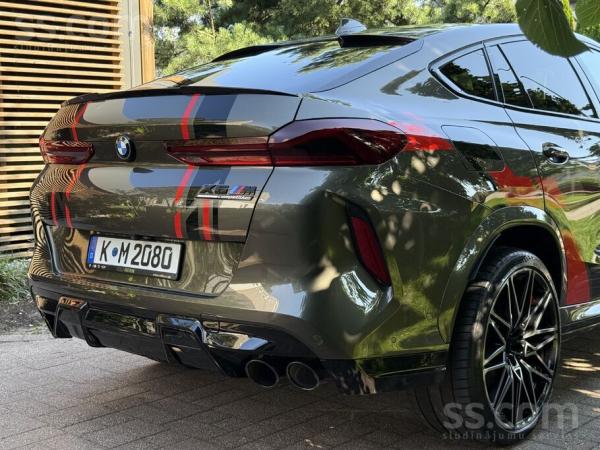 Green BMW X6 2021 in Riga, with an engine capacity of 4.40 L and mileage of 0 thousand km for 70000 €, photo 6 on AUTOMOTO.COM.LV