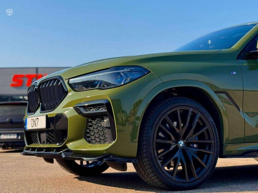 Green BMW X6 2022 in Moletai, with an engine capacity of 2.99 L and mileage of 230 thousand km for 60000 €, photo 14 on AUTOMOTO.COM.LV