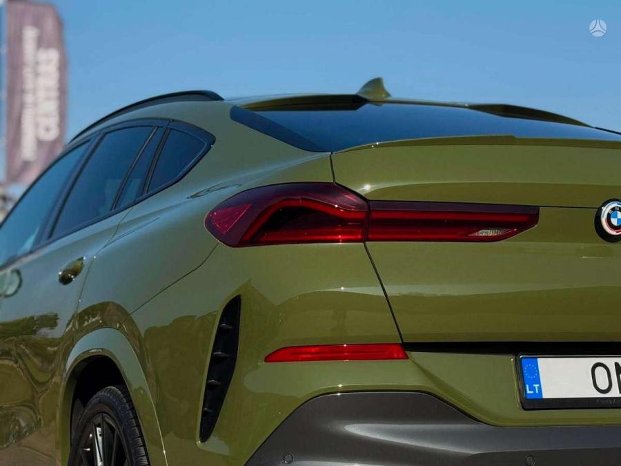 Green BMW X6 2022 in Moletai, with an engine capacity of 2.99 L and mileage of 230 thousand km for 60000 €, photo 38 on AUTOMOTO.COM.LV