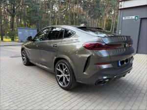 Green BMW X6 2022 in Alytus, with an engine capacity of 4.40 L and mileage of 165 thousand km for 54900 €, photo 8 on AUTOMOTO.COM.LV