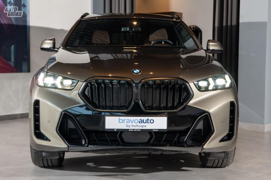 Green BMW X6 2025 in Kaunas, with an engine capacity of 3.00 L and mileage of 16 thousand km for 82771 €, photo 3 on AUTOMOTO.COM.LV