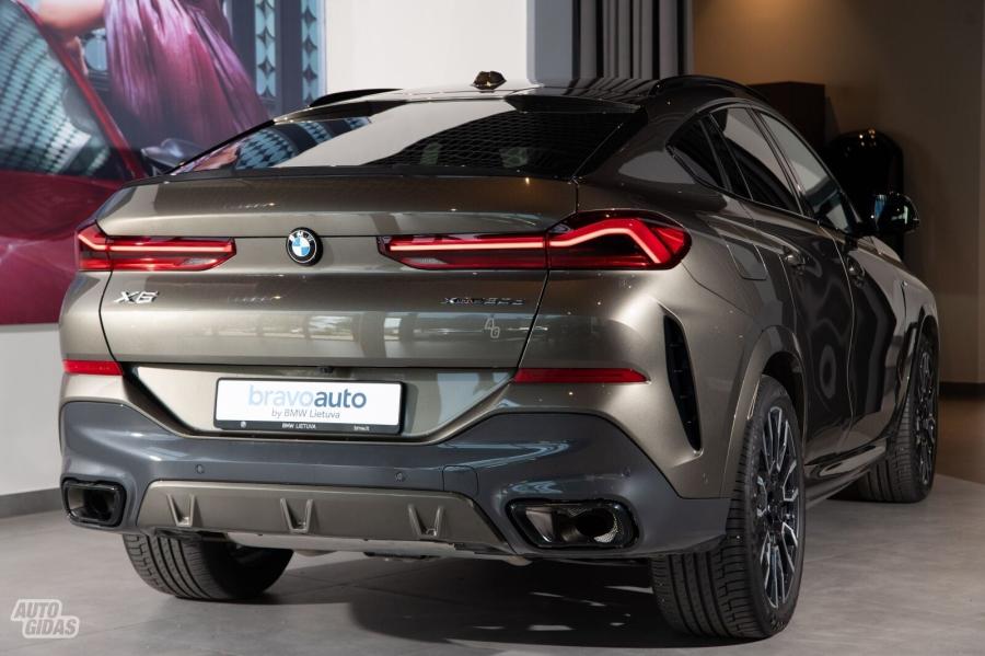 Green BMW X6 2025 in Kaunas, with an engine capacity of 3.00 L and mileage of 16 thousand km for 82771 €, photo 6 on AUTOMOTO.COM.LV