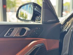Zaļš BMW X6 2026 Kauņa, ar dzinēja tilpumu 3.00 L un nobraukumu 10 tūkst. km par 95000 €, foto 11 vietnē AUTOMOTO.COM.LV