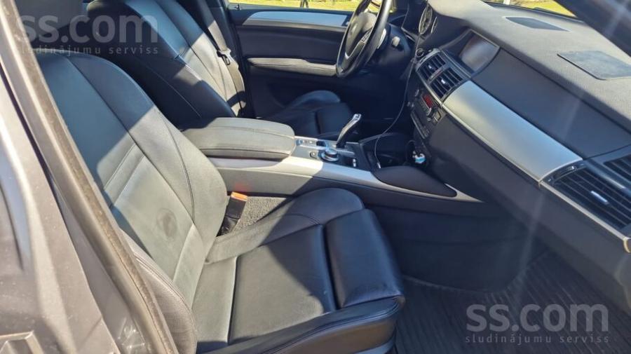 Grey BMW X6 2008 in Liepaja, with an engine capacity of 3.00 L and mileage of 188 thousand km for 13500 €, photo 5 on AUTOMOTO.COM.LV
