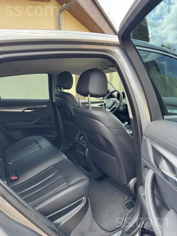Grey BMW X6 2019 in Jelgava, with an engine capacity of 3.00 L and mileage of 134 thousand km for 26500 €, photo 7 on AUTOMOTO.COM.LV