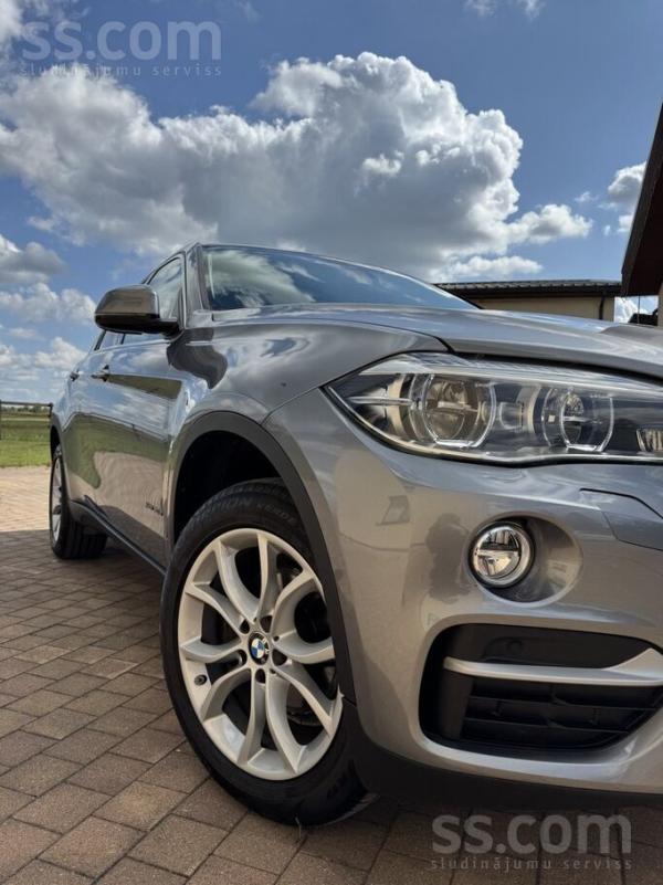 Grey BMW X6 2019 in Jelgava, with an engine capacity of 3.00 L and mileage of 134 thousand km for 26500 €, photo 8 on AUTOMOTO.COM.LV