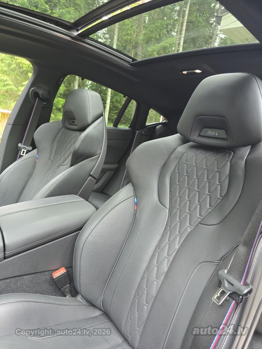 Pelēks BMW X6 2025 Tallina, ar dzinēja tilpumu 0.00 L un nobraukumu 36 tūkst. km par 100000 €, foto 18 vietnē AUTOMOTO.COM.LV