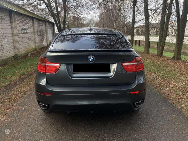 Grey BMW X6 2008 in Marijampole, with an engine capacity of 2.99 L and mileage of 320 thousand km for 9499 €, photo 7 on AUTOMOTO.COM.LV