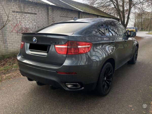 Grey BMW X6 2008 in Marijampole, with an engine capacity of 2.99 L and mileage of 320 thousand km for 9499 €, photo 8 on AUTOMOTO.COM.LV