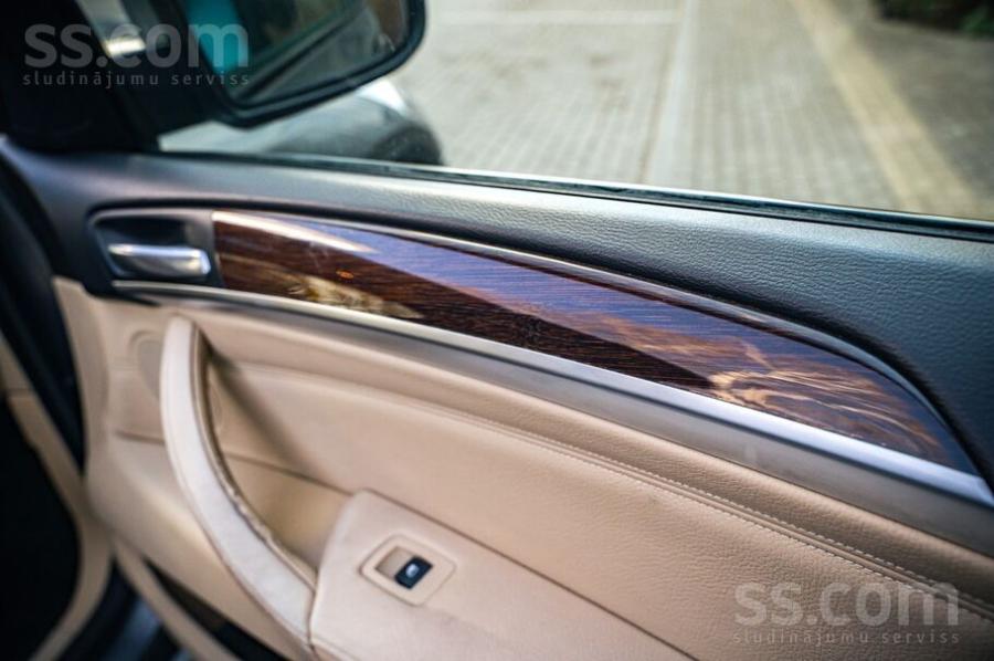 Grey BMW X6 2008 in Riga, with an engine capacity of 3.00 L and mileage of 0 thousand km for 8990 €, photo 11 on AUTOMOTO.COM.LV
