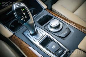 Grey BMW X6 2008 in Riga, with an engine capacity of 3.00 L and mileage of 0 thousand km for 8990 €, photo 17 on AUTOMOTO.COM.LV