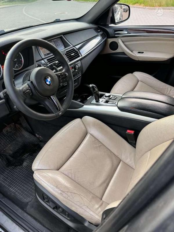 Grey BMW X6 2008 in Anyksciai, with an engine capacity of 2.99 L and mileage of 428 thousand km for 10000 €, photo 2 on AUTOMOTO.COM.LV