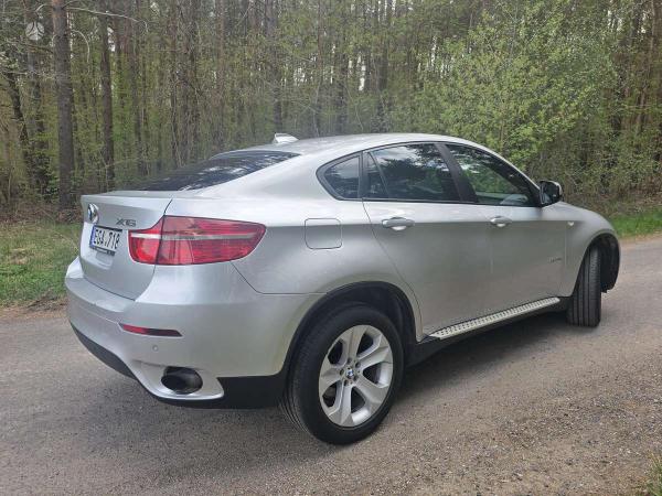 Grey BMW X6 2008 in Jonava, with an engine capacity of 2.99 L and mileage of 476 thousand km for 8000 €, photo 3 on AUTOMOTO.COM.LV