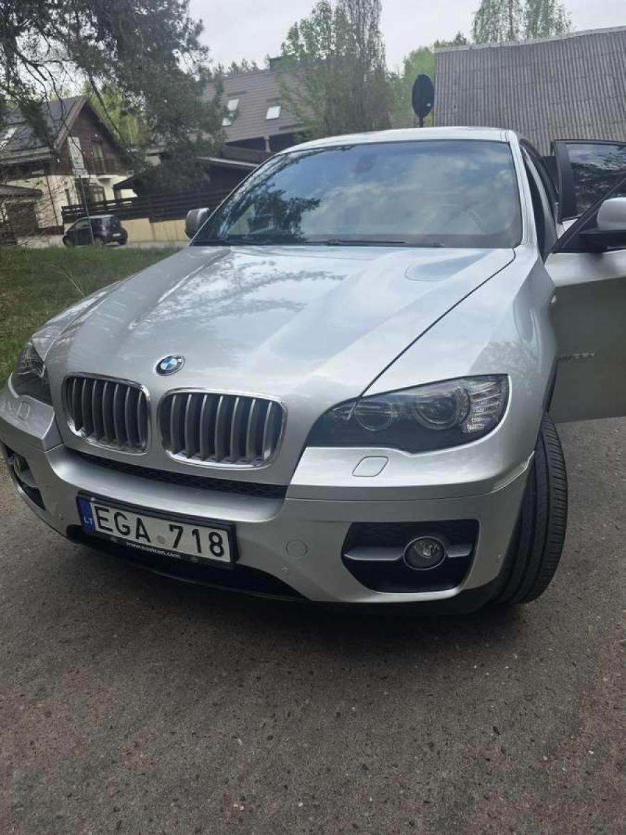 Grey BMW X6 2008 in Jonava, with an engine capacity of 2.99 L and mileage of 476 thousand km for 8000 €, photo 4 on AUTOMOTO.COM.LV