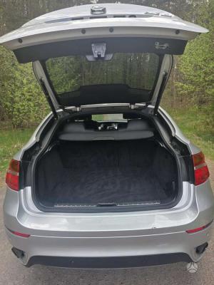 Grey BMW X6 2008 in Jonava, with an engine capacity of 2.99 L and mileage of 476 thousand km for 8000 €, photo 11 on AUTOMOTO.COM.LV