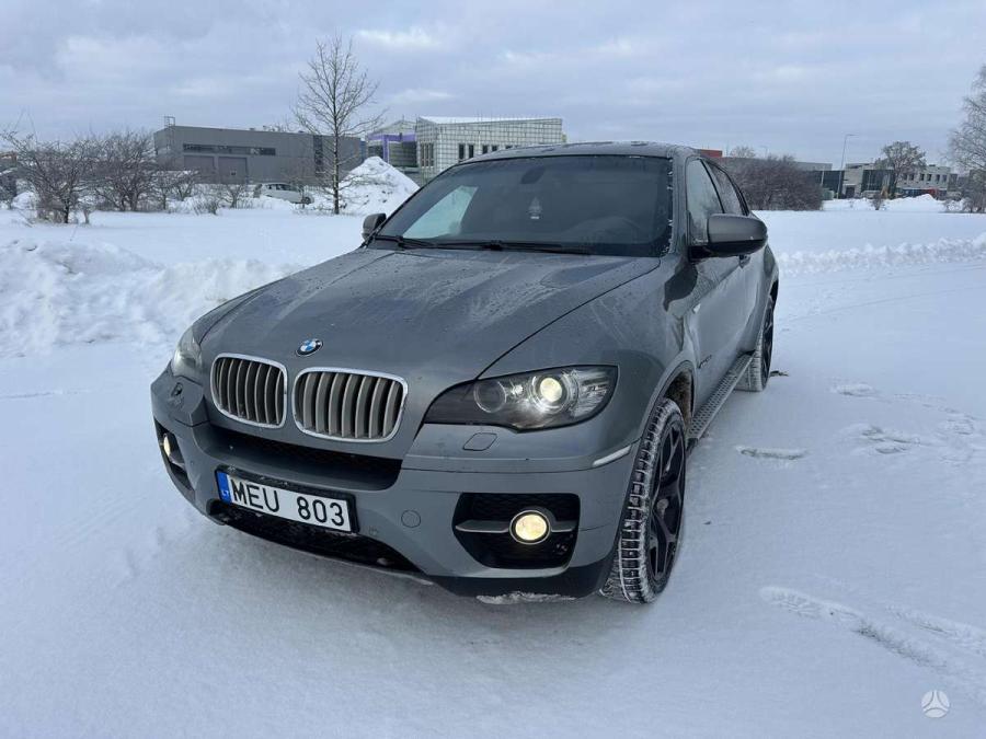 Grey BMW X6 2009 in Siauliai, with an engine capacity of 2.99 L and mileage of 2753 thousand km for 7999 €, photo 2 on AUTOMOTO.COM.LV
