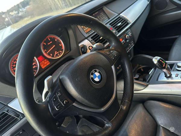 Pelēks BMW X6 2009 Šauļi, ar dzinēja tilpumu 2.99 L un nobraukumu 275 tūkst. km par 7500 €, foto 5 vietnē AUTOMOTO.COM.LV
