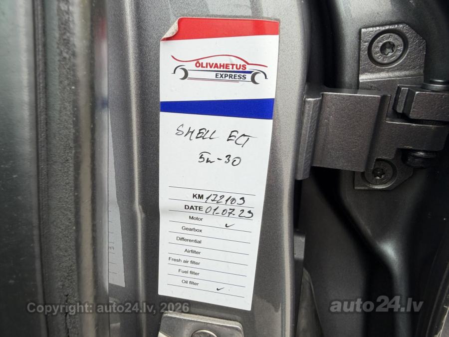 Grey BMW X6 2009 in Tartu, with an engine capacity of 3.00 L and mileage of 189 thousand km for 8999 €, photo 27 on AUTOMOTO.COM.LV