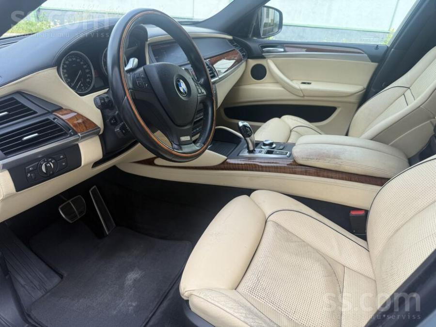 Grey BMW X6 2009 in Riga, with an engine capacity of 3.00 L and mileage of 223 thousand km for 10950 €, photo 8 on AUTOMOTO.COM.LV