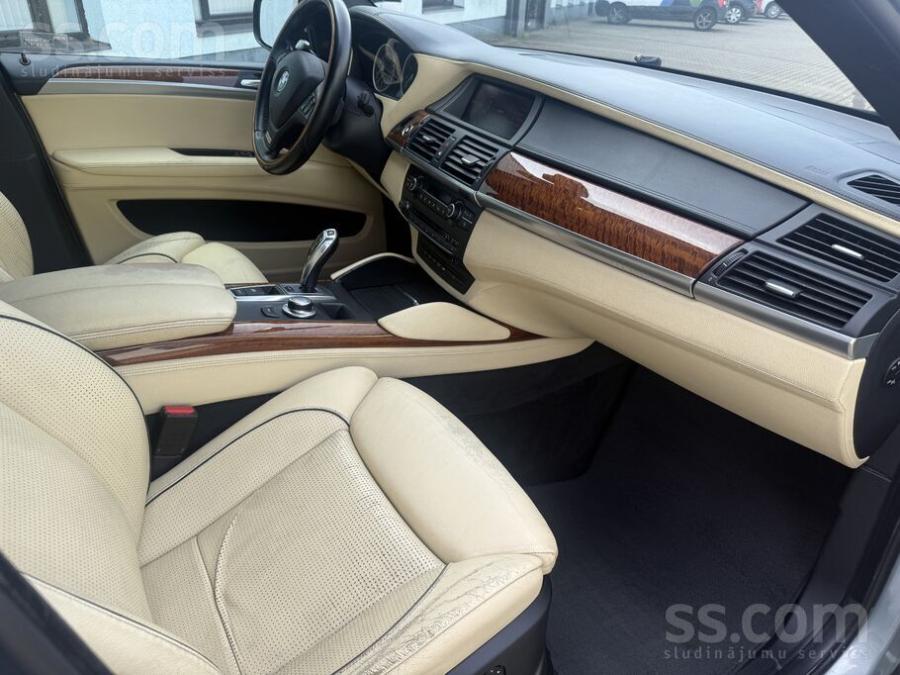Grey BMW X6 2009 in Riga, with an engine capacity of 3.00 L and mileage of 223 thousand km for 10950 €, photo 14 on AUTOMOTO.COM.LV