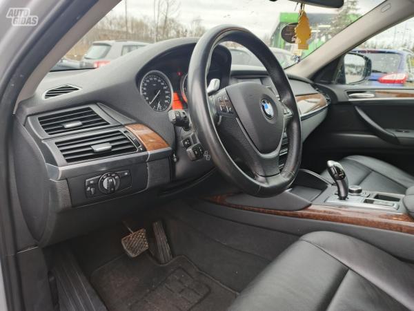 Pelēks BMW X6 2010 Utena, ar dzinēja tilpumu 3.00 L un nobraukumu 334 tūkst. km par 11200 €, foto 7 vietnē AUTOMOTO.COM.LV