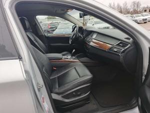 Pelēks BMW X6 2010 Utena, ar dzinēja tilpumu 2.99 L un nobraukumu 334 tūkst. km par 11200 €, foto 13 vietnē AUTOMOTO.COM.LV