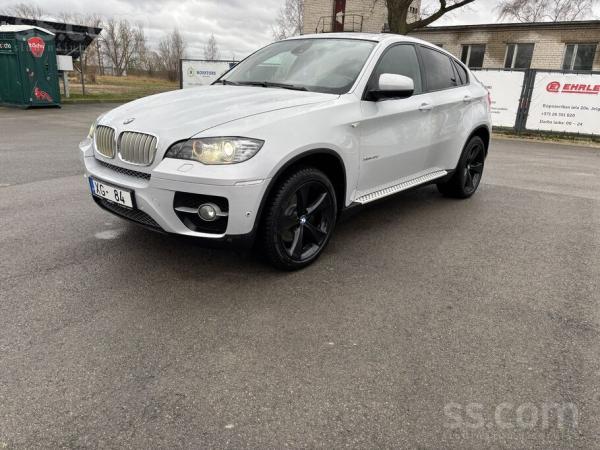Grey BMW X6 2010 in Jelgava, with an engine capacity of 3.00 L and mileage of 233 thousand km for 14300 €, photo 4 on AUTOMOTO.COM.LV