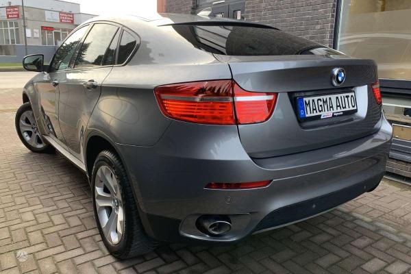 Grey BMW X6 2010 in Marijampole, with an engine capacity of 2.99 L and mileage of 273 thousand km for 12650 €, photo 4 on AUTOMOTO.COM.LV