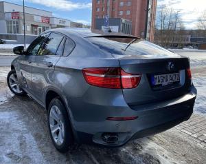 Grey BMW X6 2010 in Marijampole, with an engine capacity of 2.99 L and mileage of 273 thousand km for 12350 €, photo 13 on AUTOMOTO.COM.LV